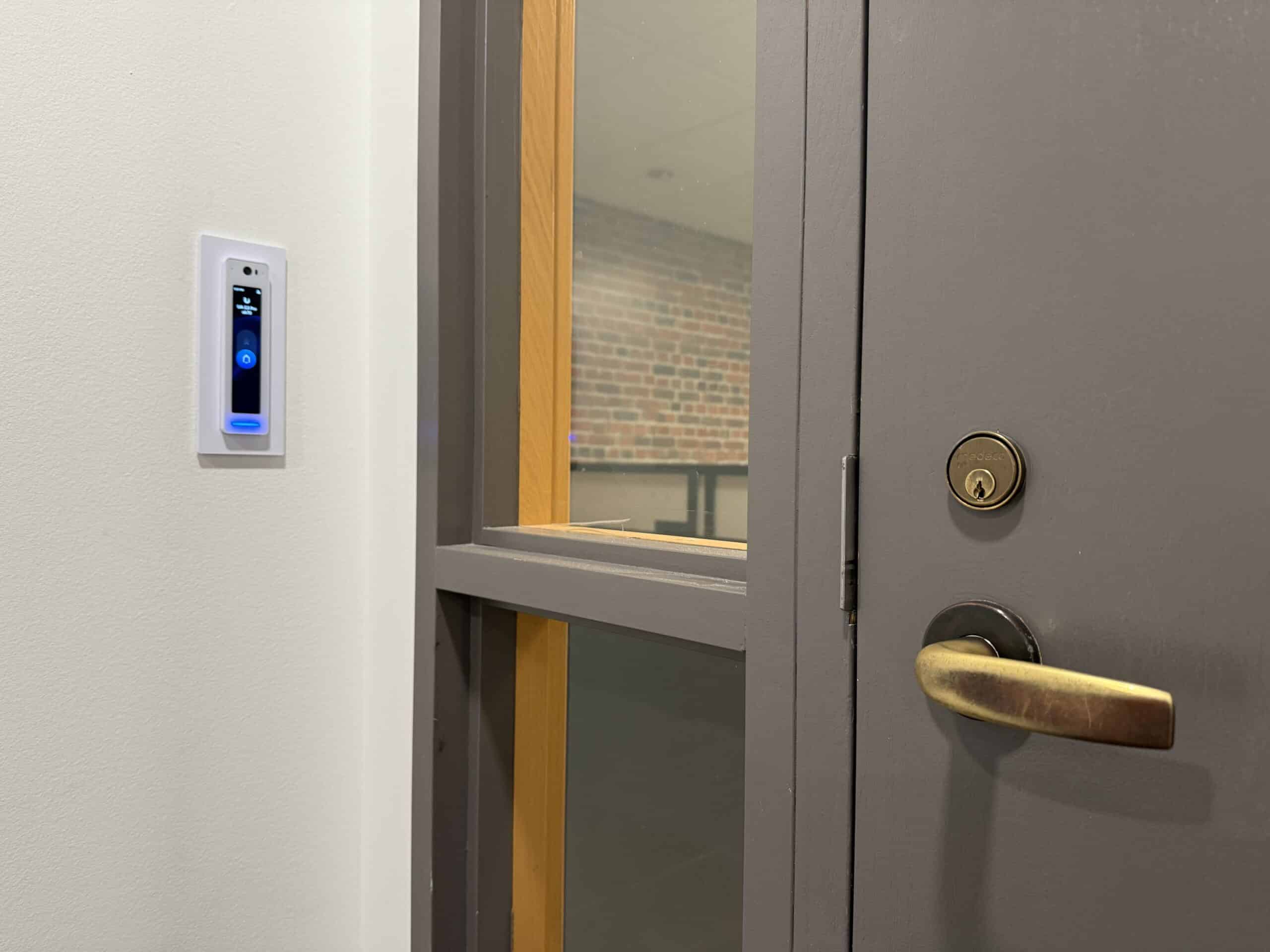 Commercial Access Control near Downtown Seattle - Sevan Locks and Doors